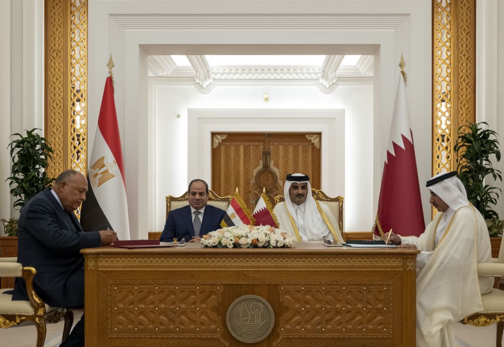 Monday Briefing Amid Growing Gulf Investment Egypt Tries To Maintain